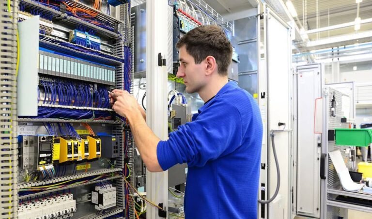 Praestantissimae Notae PLC Automationem Industrialem Impellunt Certamen ...